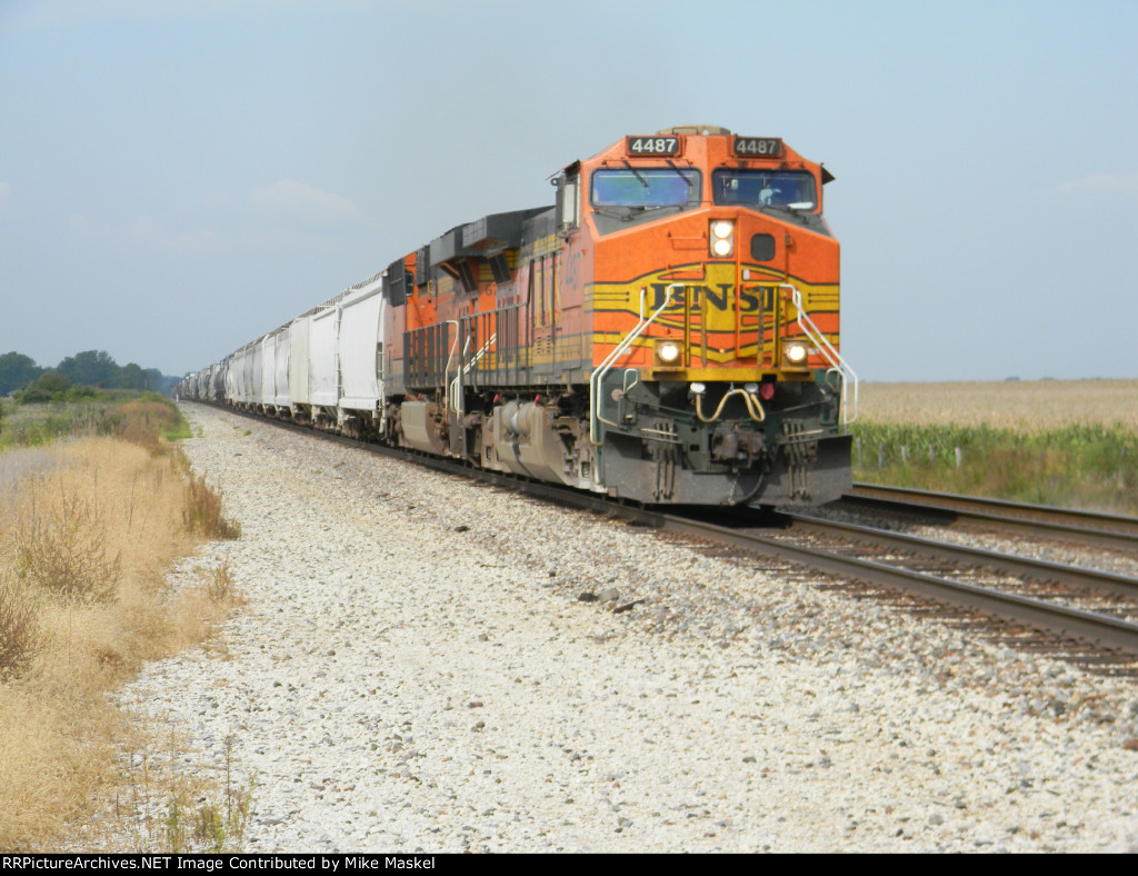 BNSF 4487